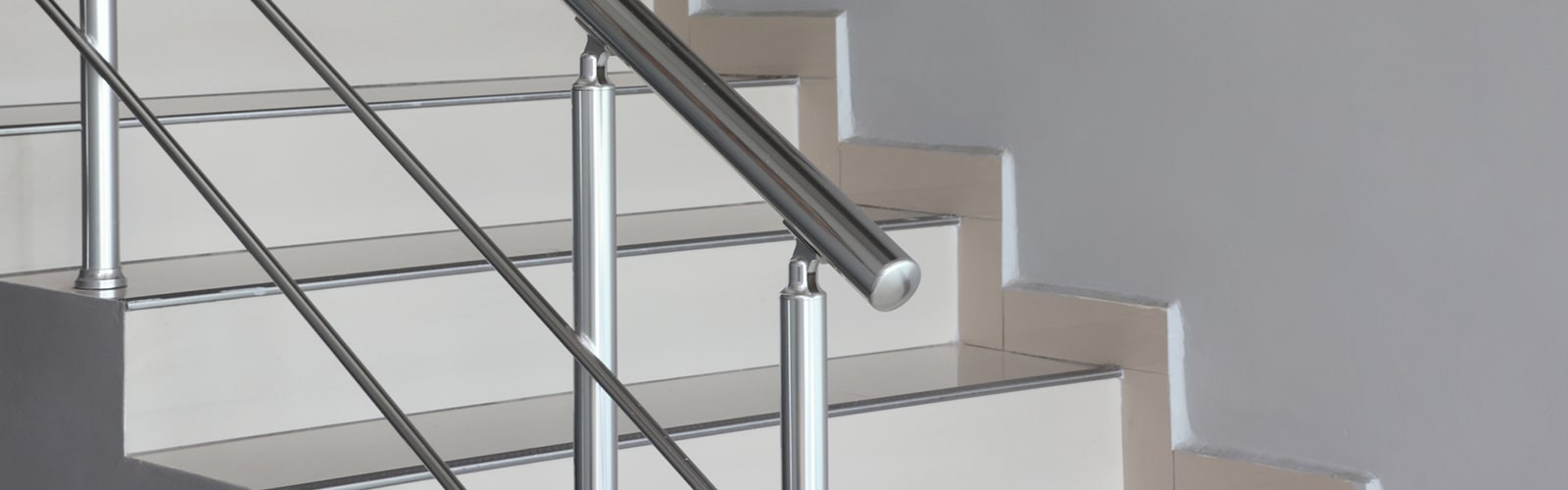 Using Aluminium on Staircases | Treads and Nosing